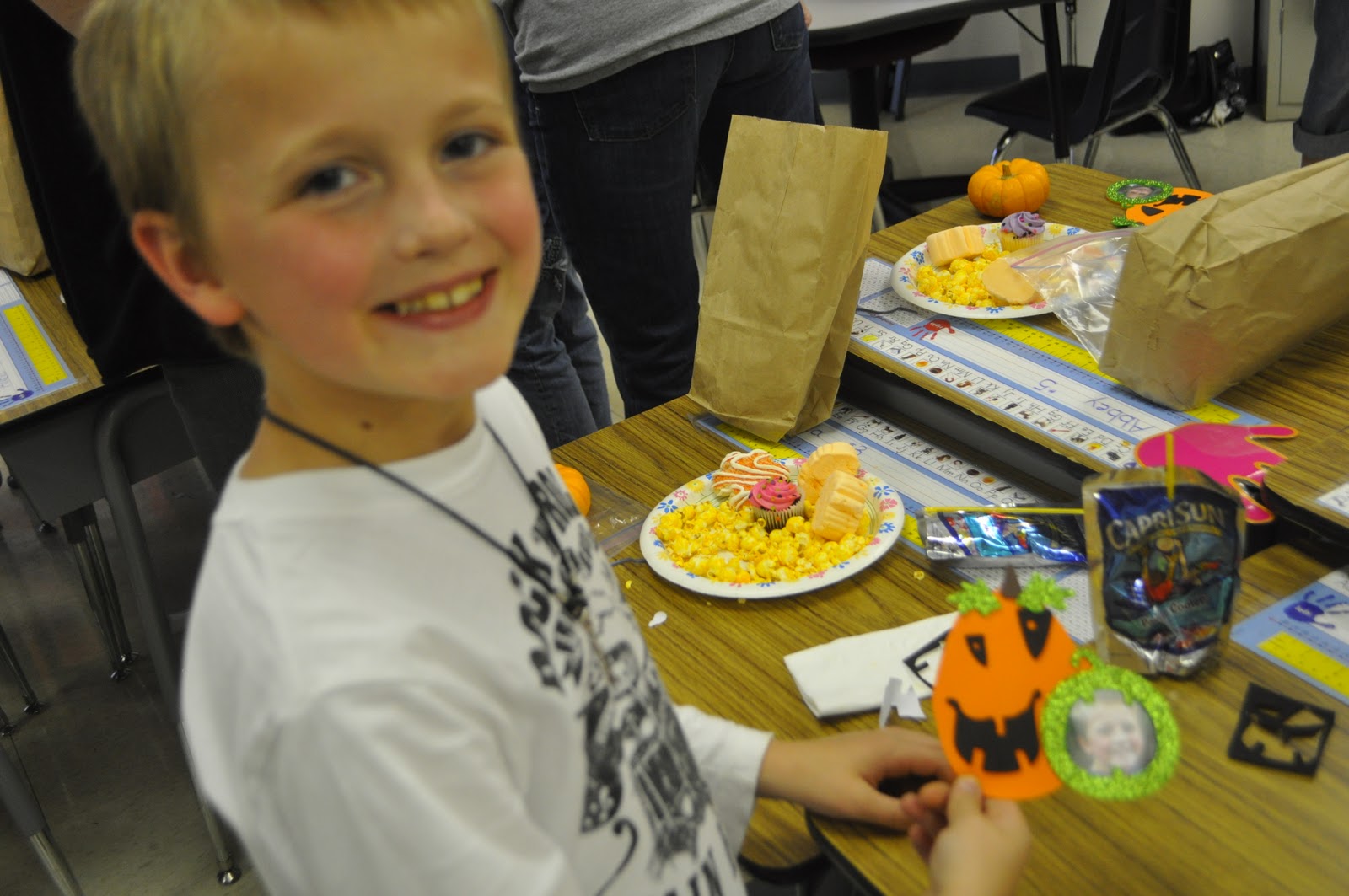 Party of 5: Kanin's 2nd Grade Fall Party