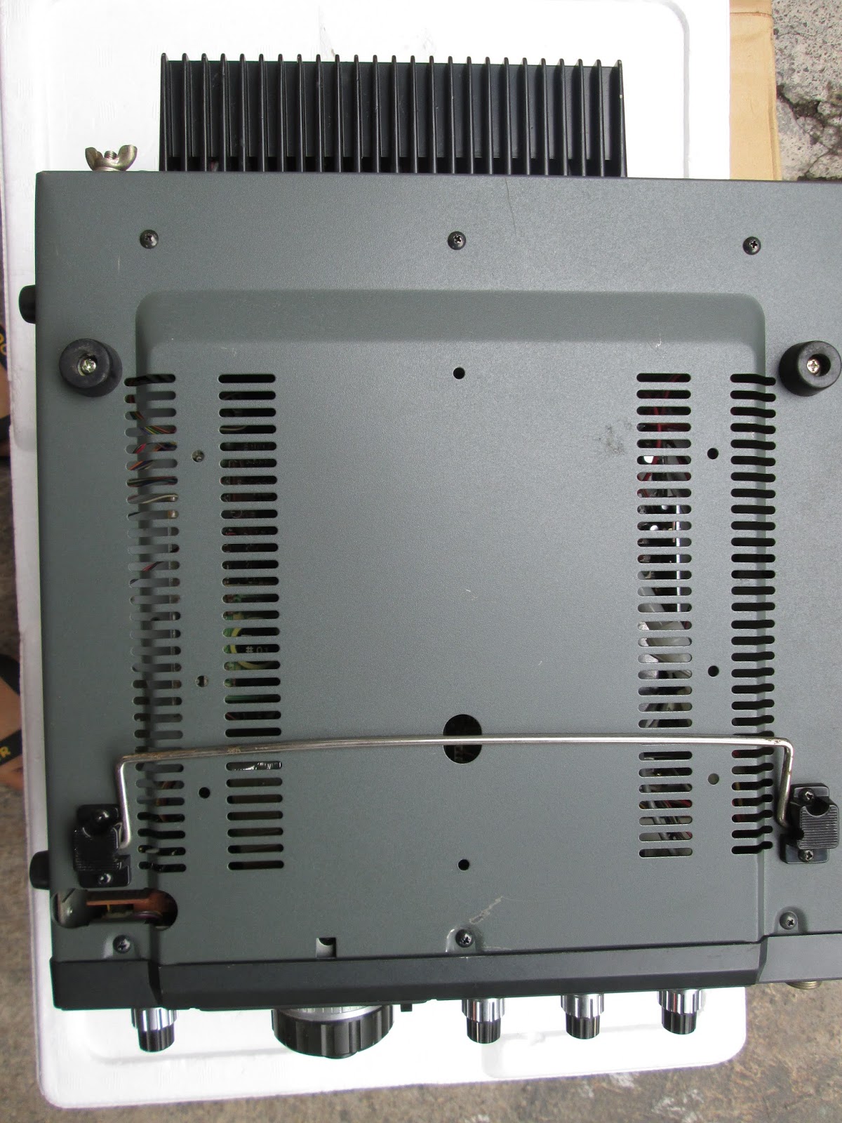 GERNAR ELEKTRONIK: ICOM IC-750***TERJUAL***