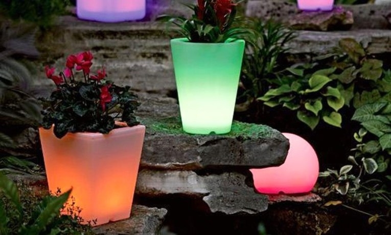 50 Beautiful Solar Garden Decoration Ideas The Best | ARA HOME