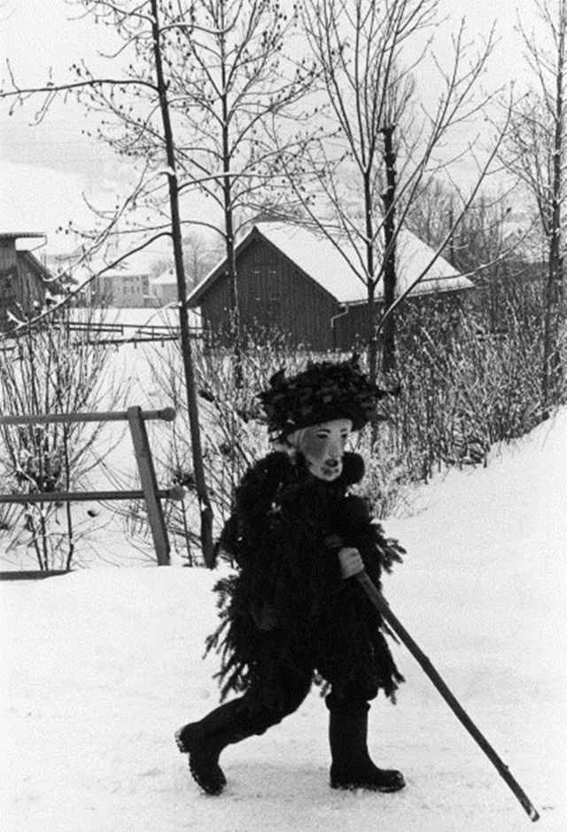 30 Horrifying Vintage Photos That Will Keep You Awake At Night ...