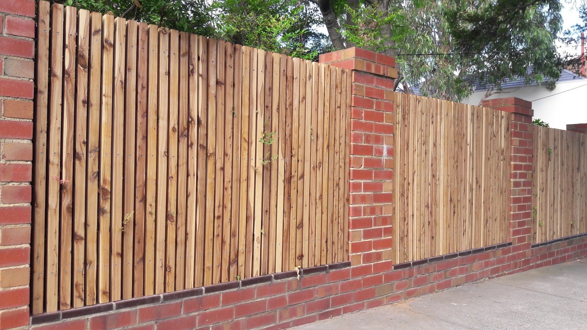 Ironman Fencing: Timber batten fence or gates on Steel frame