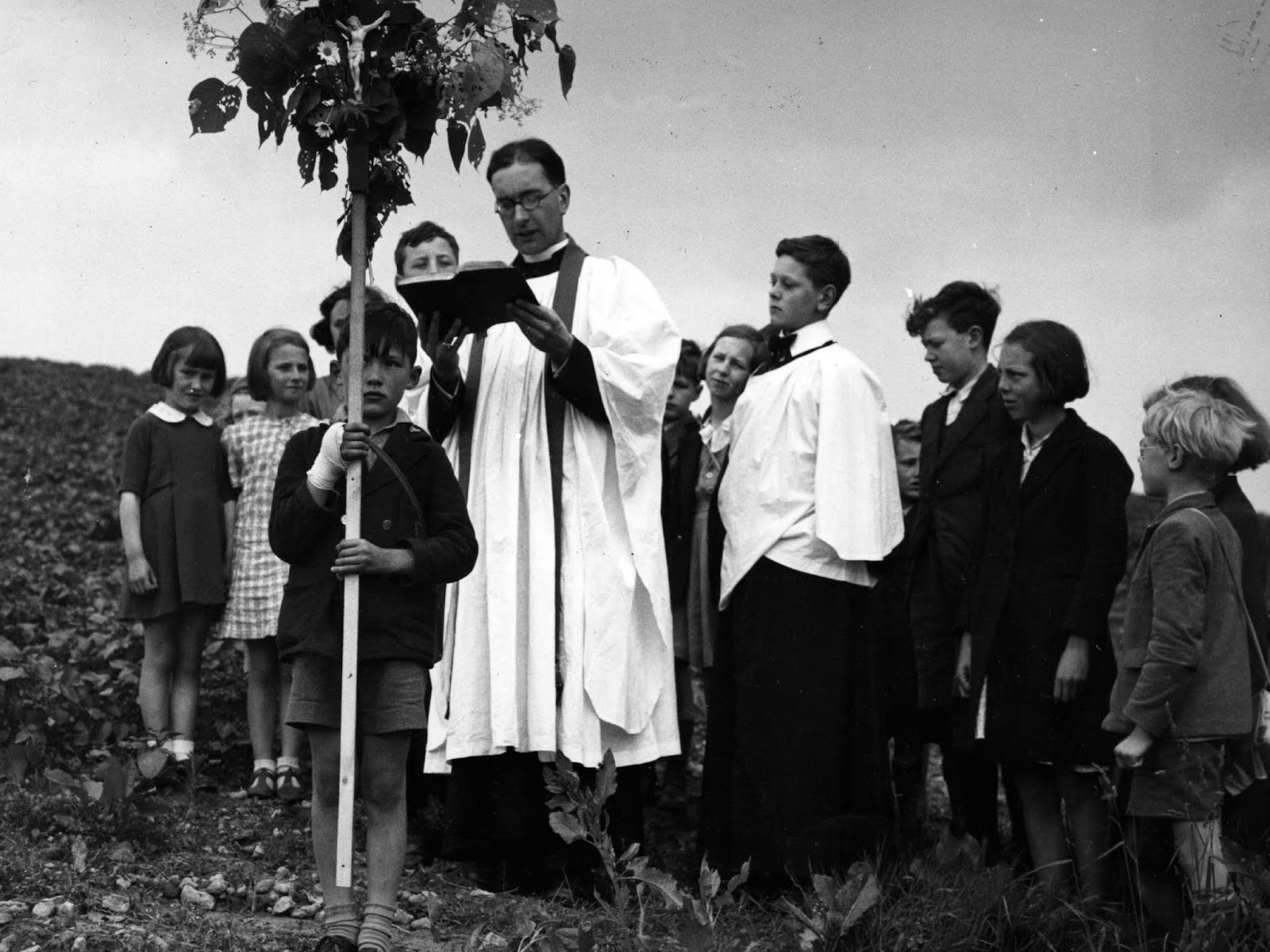 RORATE CÆLI: Rogationtide: Rediscovering Yet Another Treasure of ...