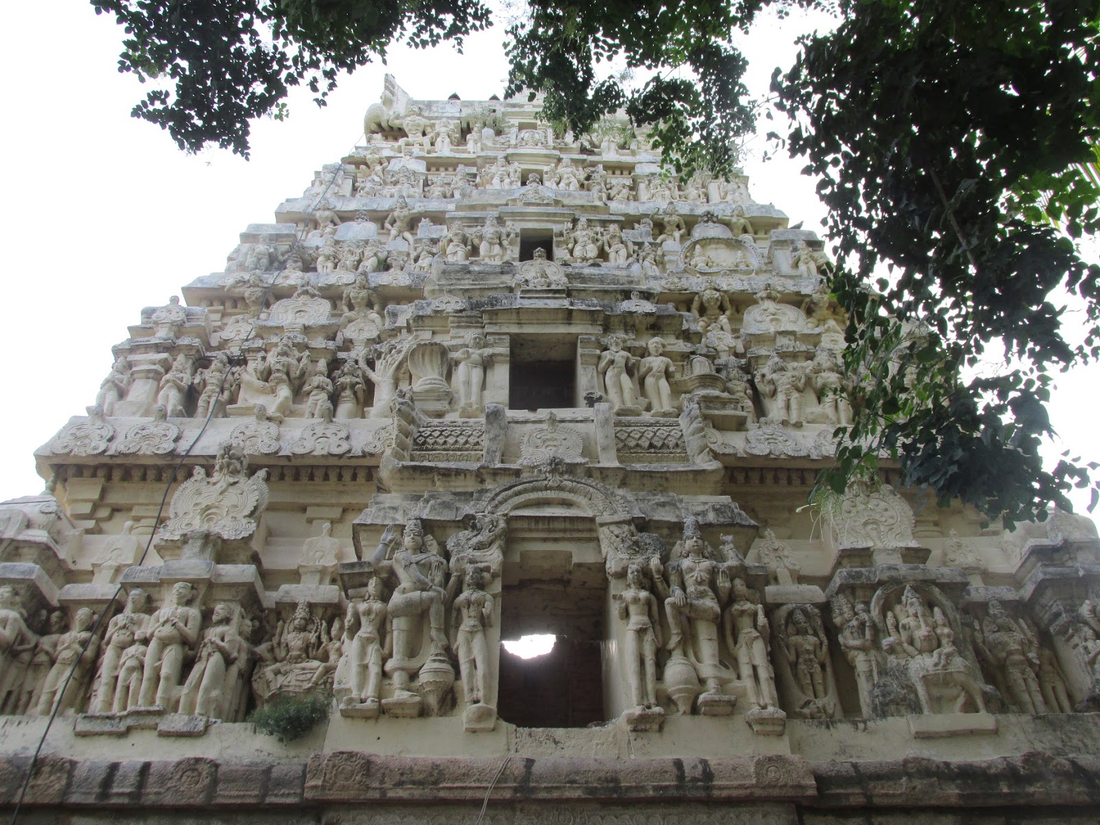 Tamilnadu Tourism: Anbil Sathyavageeswarar Temple – The Temple
