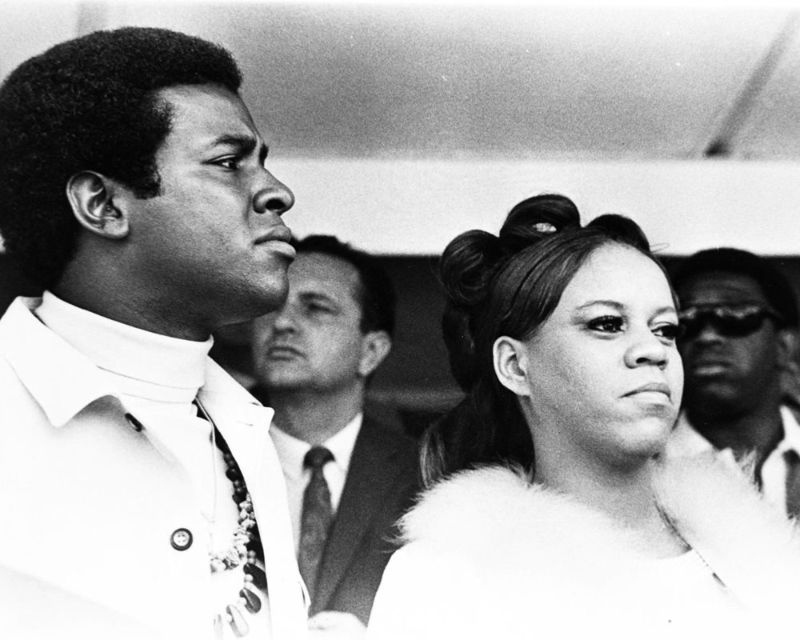 The Supremes' Tragedy: 30 Vintage Photos of Florence Ballard During Her ...