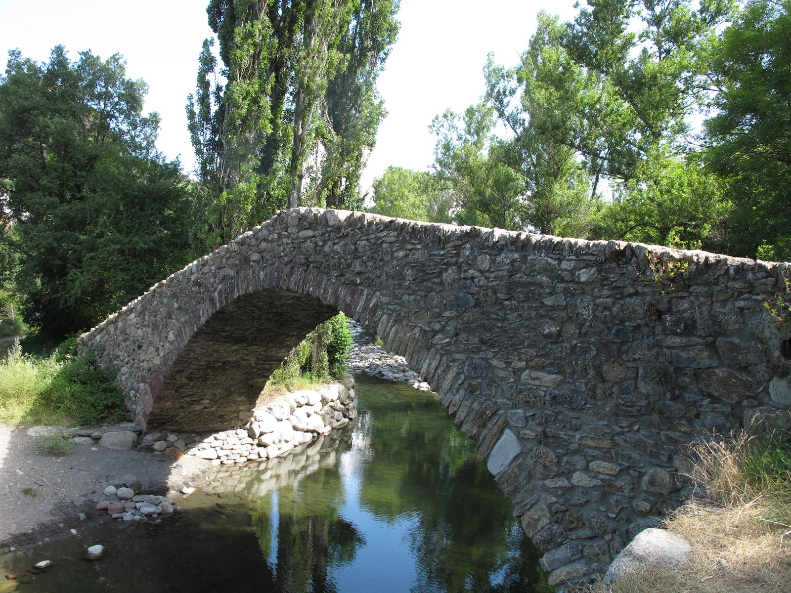 Puente medieval Castilló de Tor