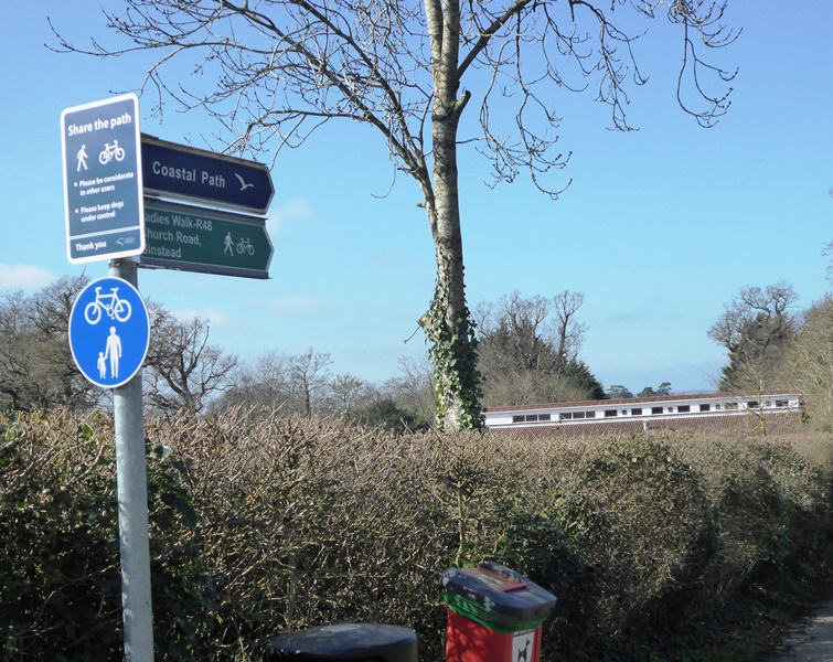 Lin's Isle of Wight Walking Blog: Walk 43 Ryde to Quarr Abbey - 2.5 miles