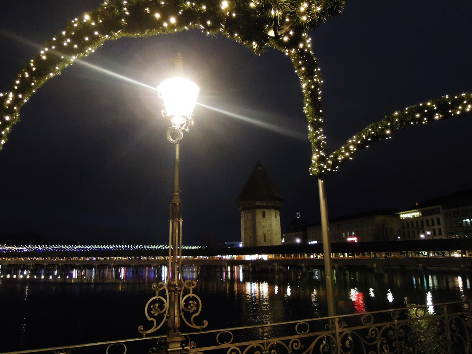 Lucerna a Natale ovvero di luci e profumo di cannella | My Scratch Map ...