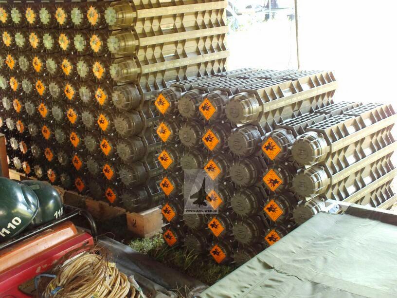 Kavaleri TNI-AD Berlatih Mengunakan Panser Tarantula [10 FOTO ...