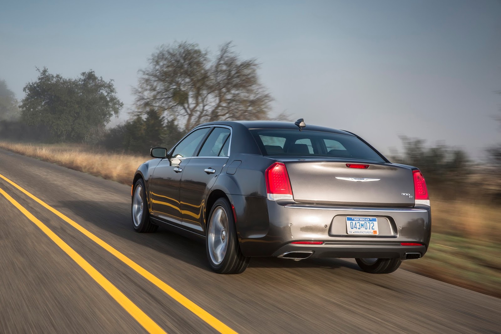 Muscles In A Tuxedo: The 2015 Chrysler 300C Platinum