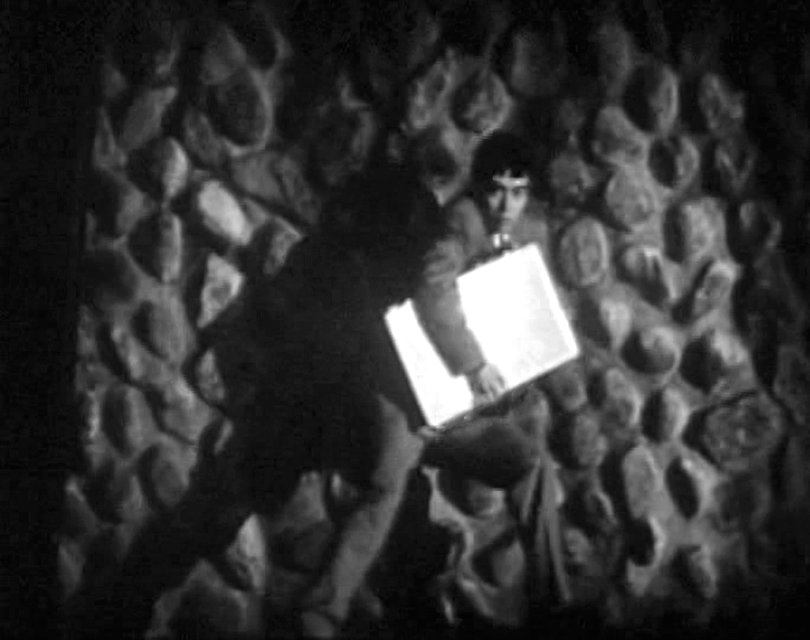 13: EVIL BRAIN FROM OUTER SPACE / Starman Fights The Monsters - 1966