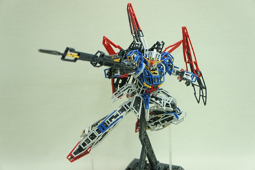 GUNDAM GUY: Zeta Gundam w/ Display Stand Made of Gunpla Runners ...