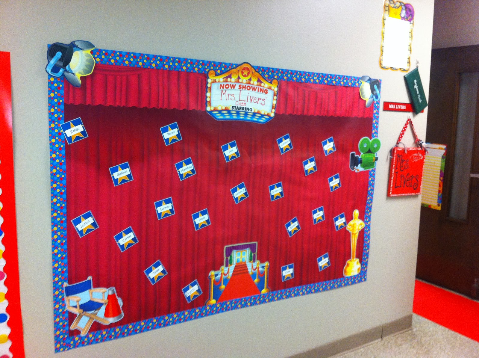 Starring in First Grade: First week of School and Monday Made it!