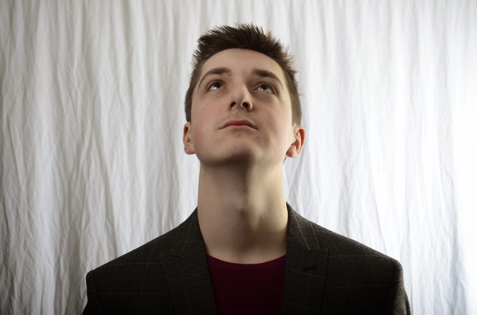 Andrew Pyle Music Magazine: New Photo's Front Cover