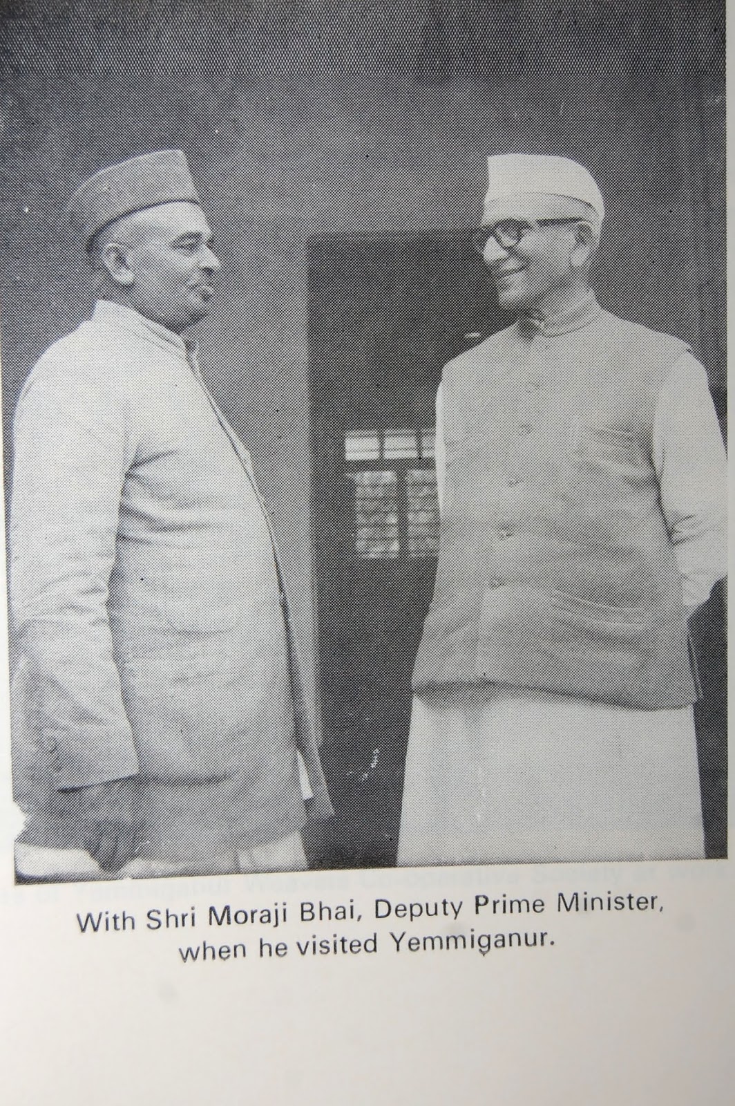 MANA YEMMIGANUR: MACHANI SOMAPPA