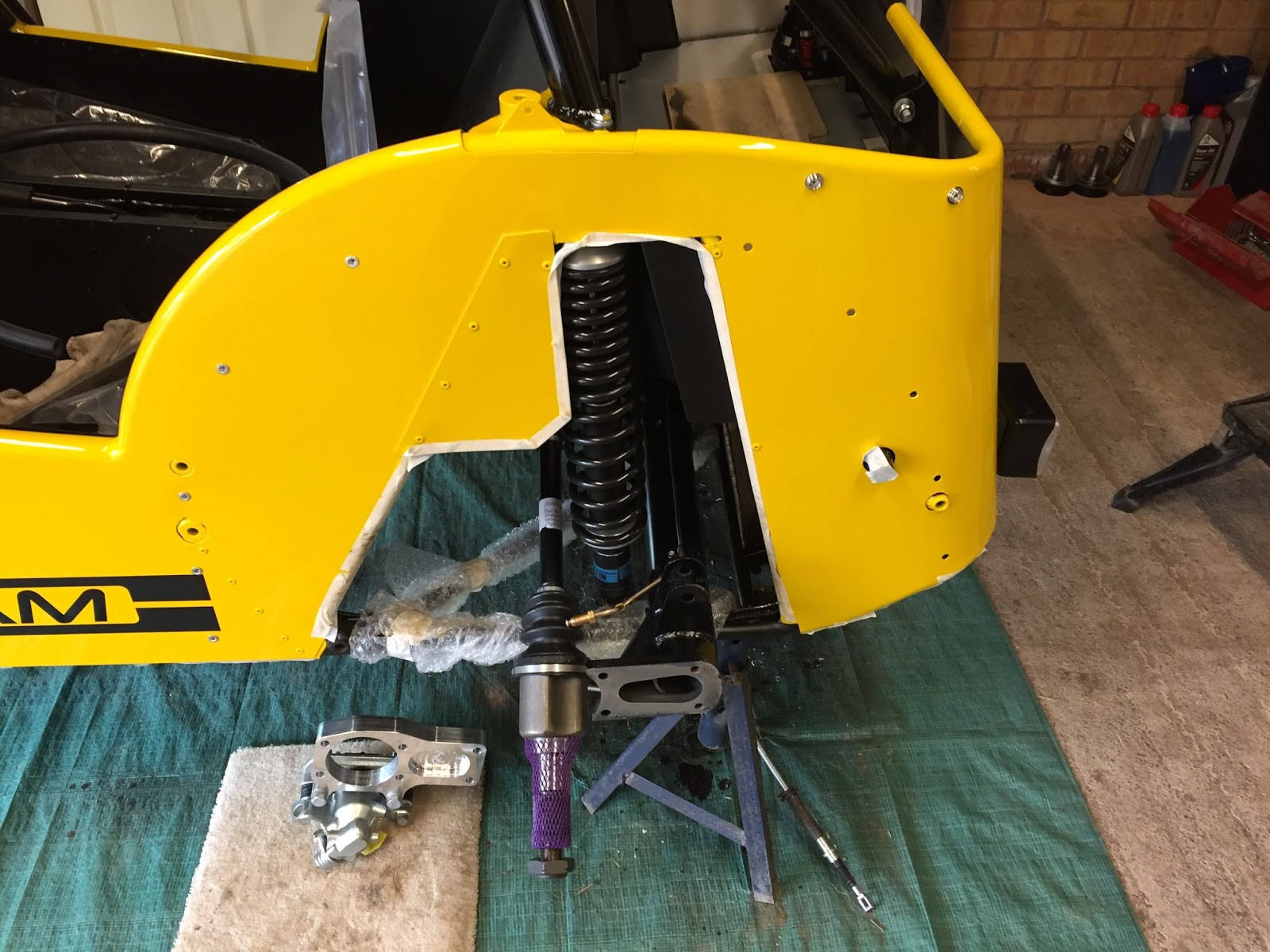 Caterham Seven Build!: Rear Suspension