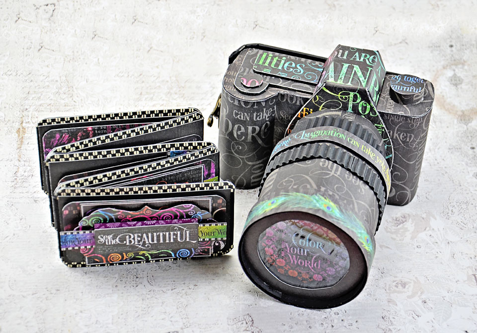 Scrappin For Me: Graphic 45 - Camera Mini Album