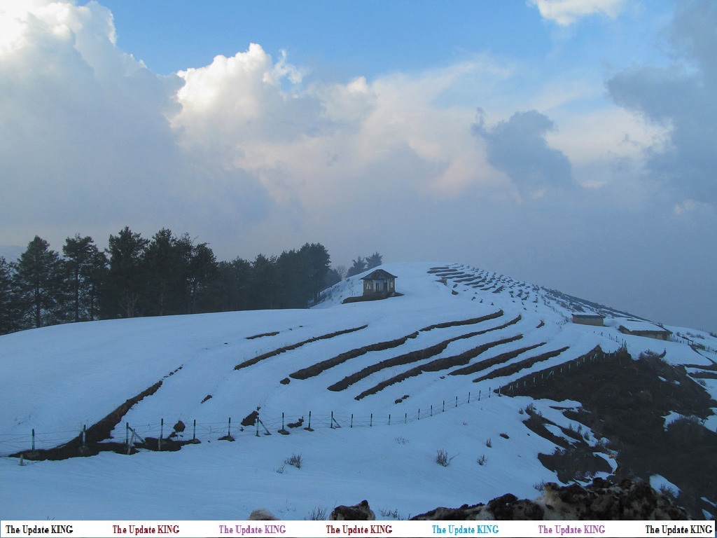 The Update KING: Famous Tourist Destinations near Jammu (Patnitop, Nathatop, Sanasar)