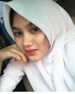 SCANDAL VIDEO MESUM TANTE GIRANG DOYAN NGECROT DENGAN BERONDONG