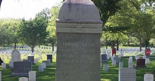 The Matt Ward History Experience : Edward Hatch's Grave