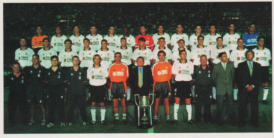 ANOTANDO FÚTBOL *: VALENCIA * PARTE 6