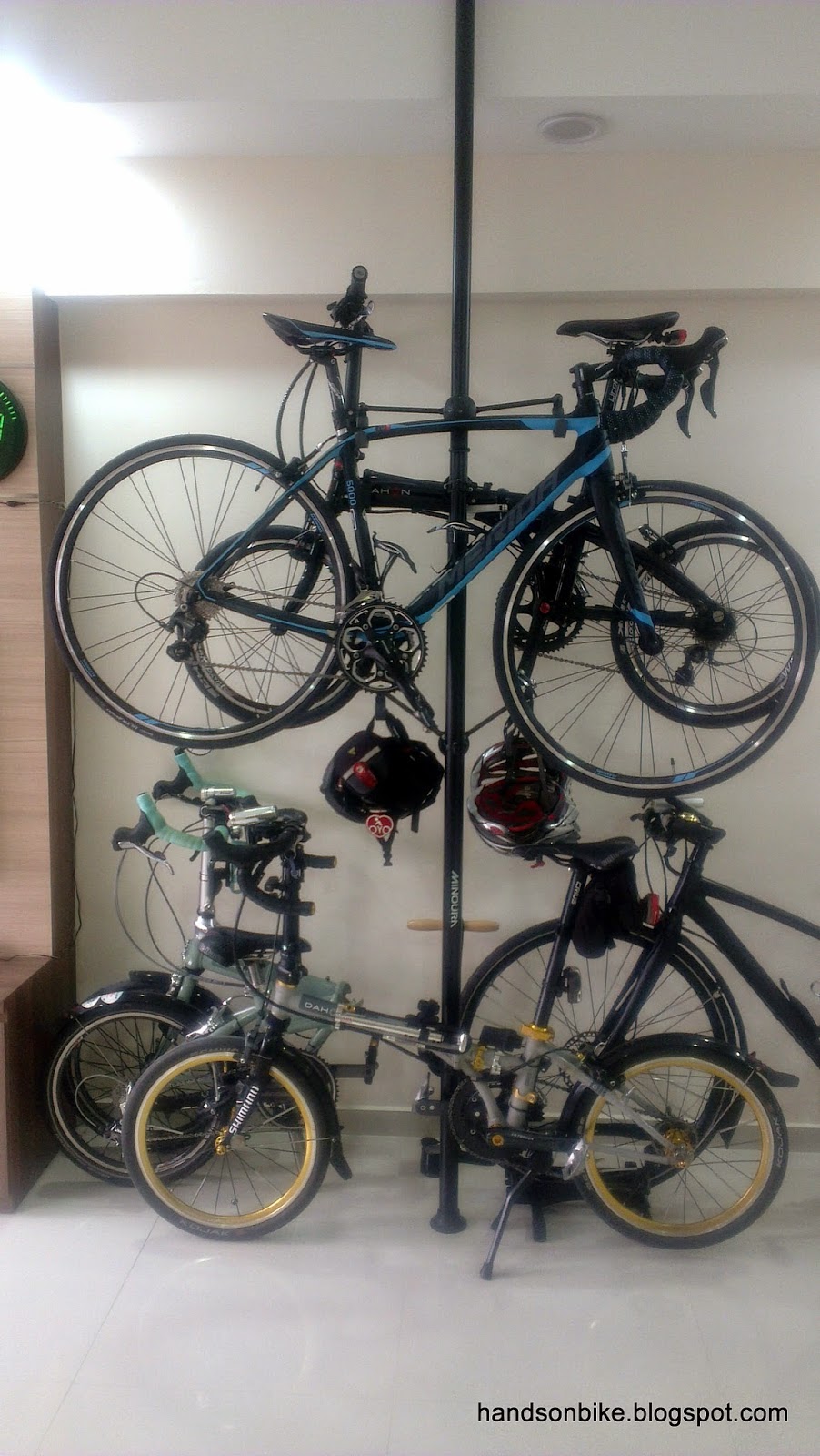 Hands On Bike: Minoura Bike Tower 10 - Extra Bike Cradle