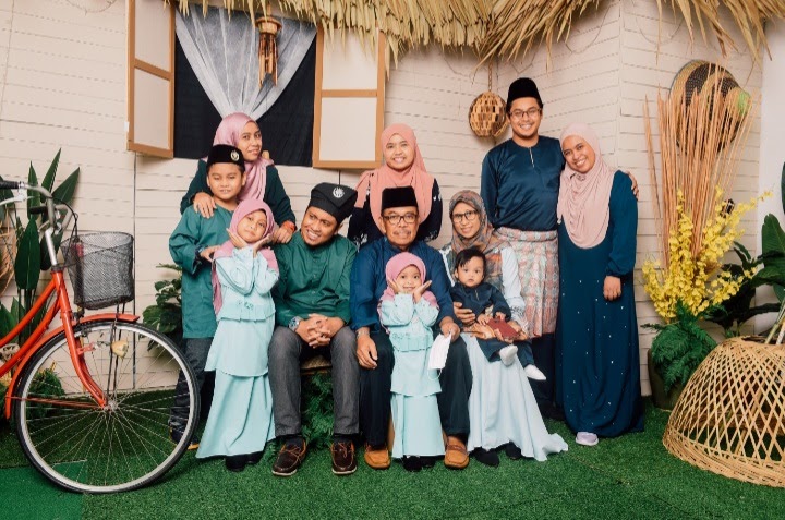 PHOTOSHOOT RAYA MURAH DAN MENARIK DI THE EMPIRE STUDIO - ♥♥ MAMA MASZULL ♥♥