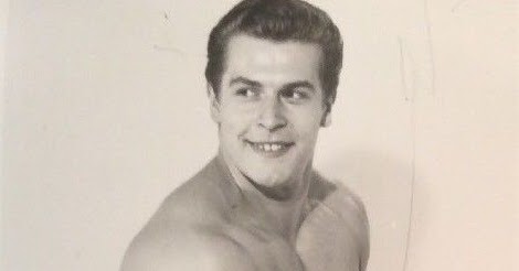 Male Models Vintage Beefcake: Helmut Riedmeier