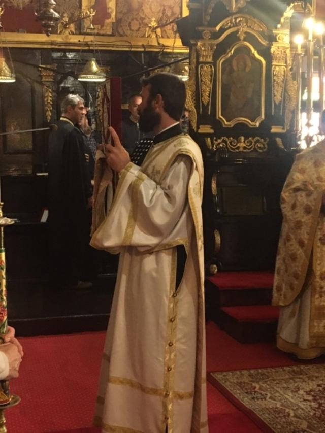 Ενορία Αγίου Ελευθερίου Κερκύρας: ΑΡΧΙΕΡΑΤΙΚΗ ΘΕΙΑ ΛΕΙΤΟΥΡΓΙΑ ΣΤΟΝ Ι.Ν ...