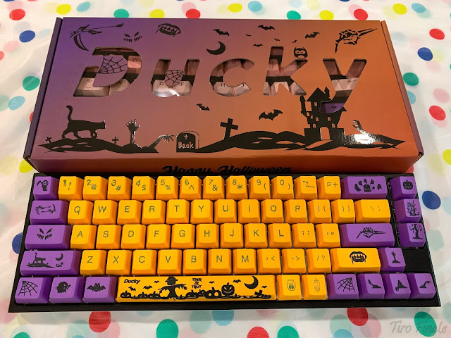 Ducky Halloween Theme Keycaps Review