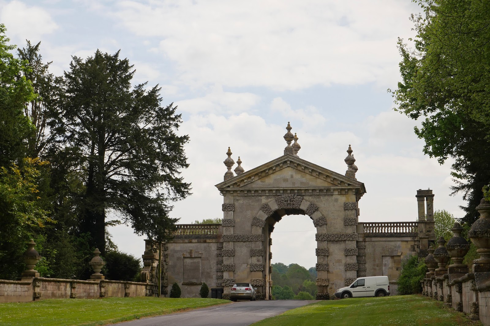 Walking in the country: The Fonthill estate