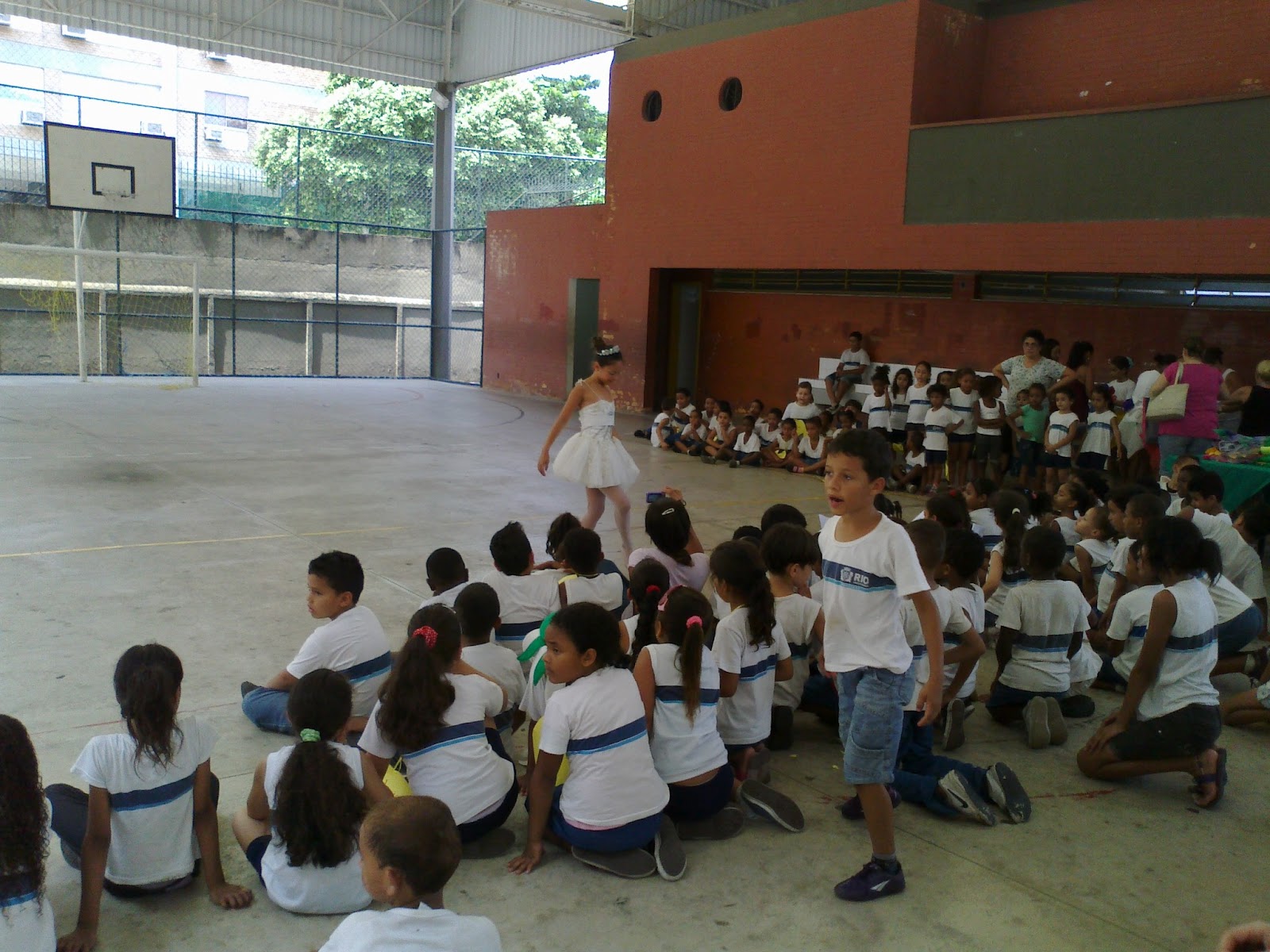 Escola Municipal Presidente João Goulart: Comemoração do Escola Municipal Presidente João Goulart: Comemoração do
