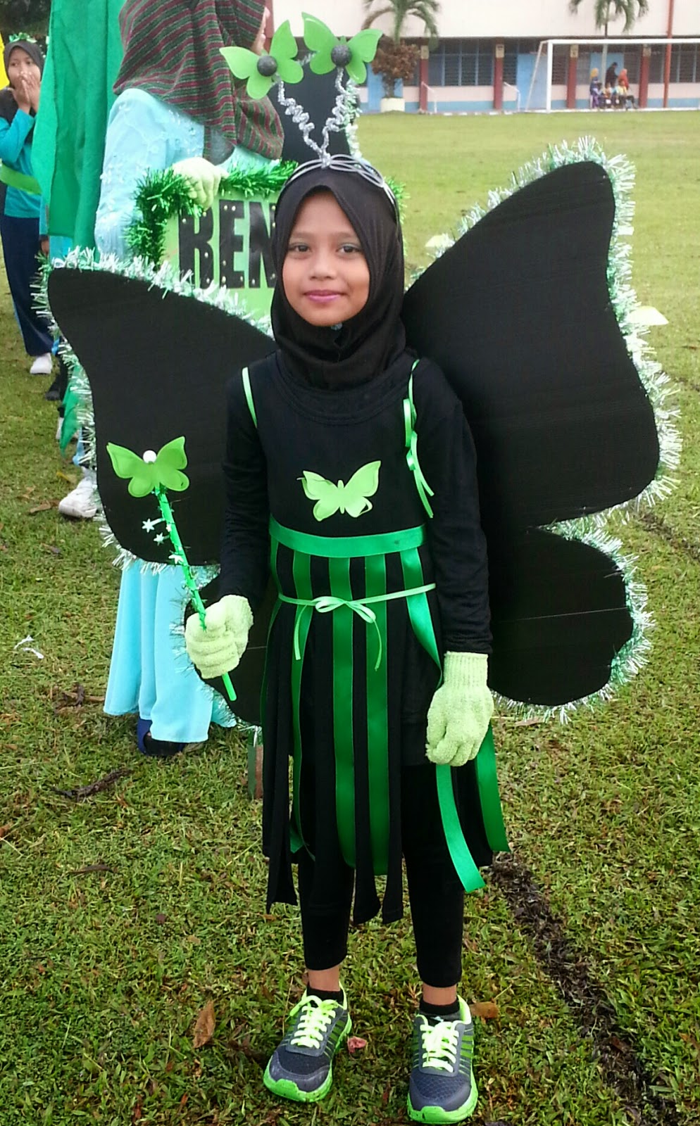 faizaleda: DIY : Baju Maskot Rama-Rama Rumah Hijau