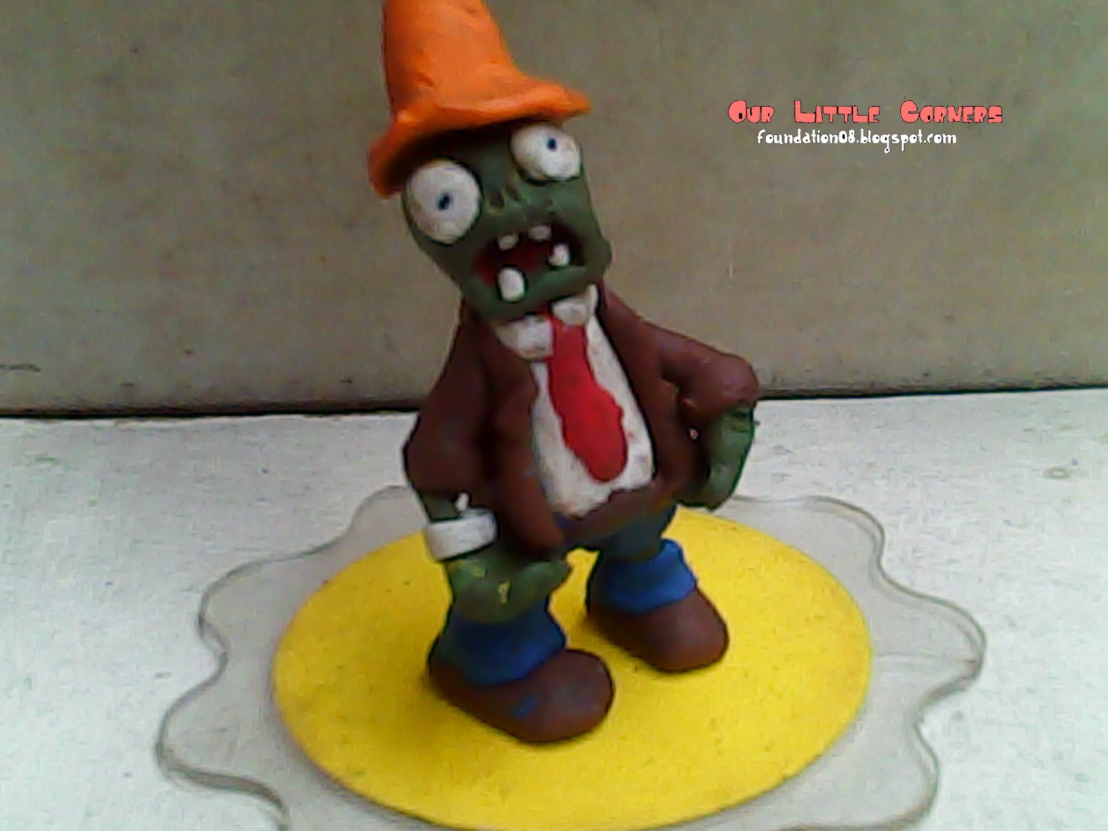 OUR LITTLE CORNERS: Clay Craft # 21 : Conehead Zombie (PvZ)