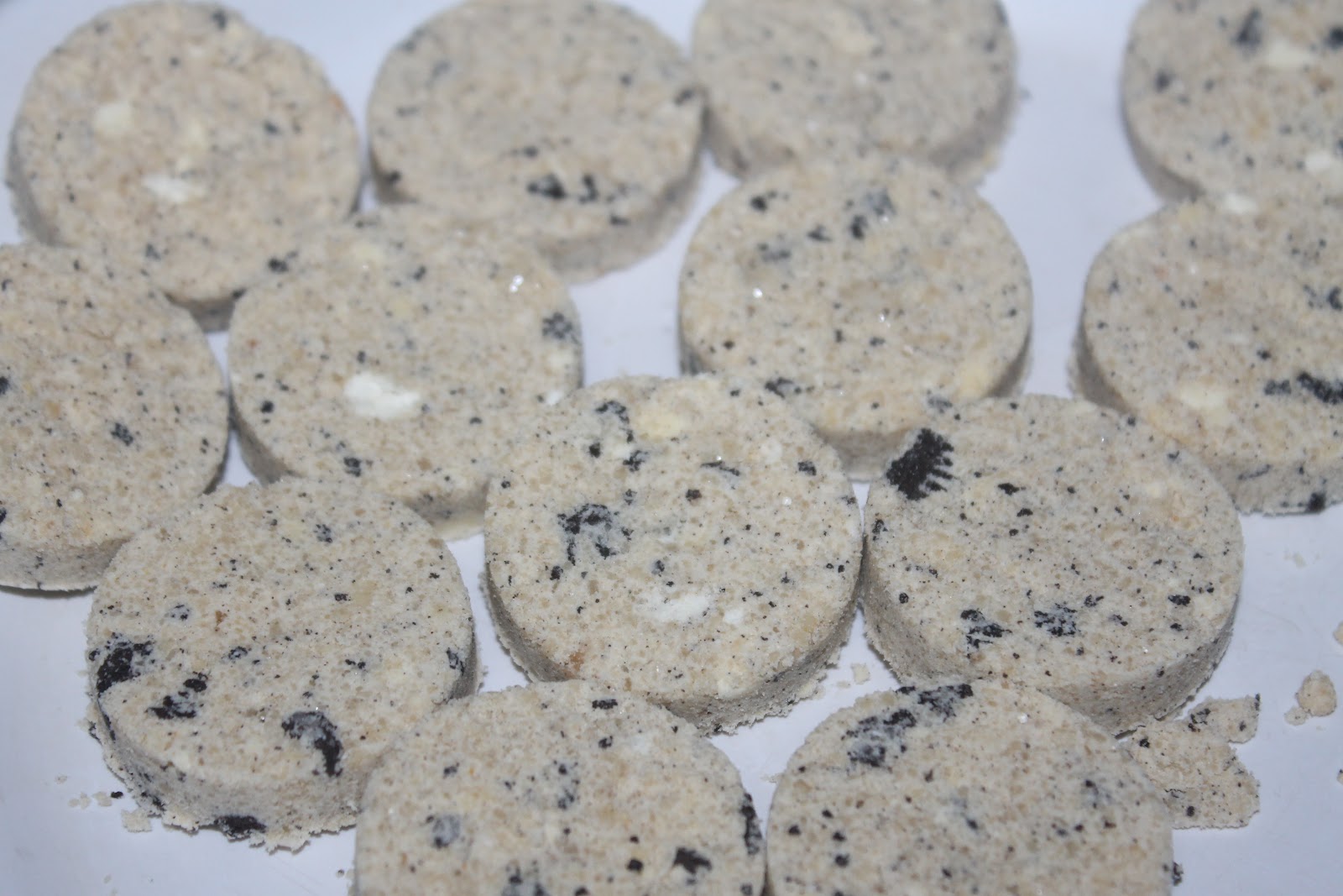 the world i know: Oreo Polvoron