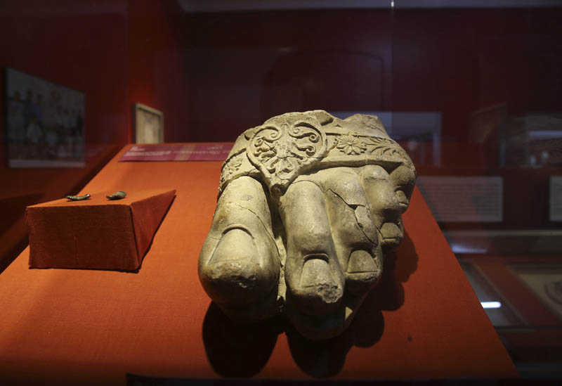 Greek Asia: THE FOOT OF ZEUS ~ REMNANTS OF GREEK ART IN AFGHANISTAN