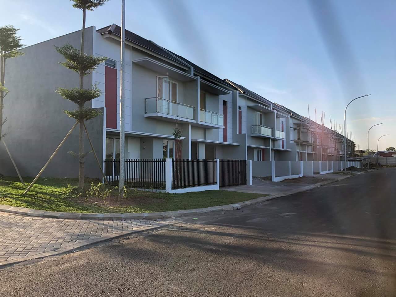 Perumahan royal spring