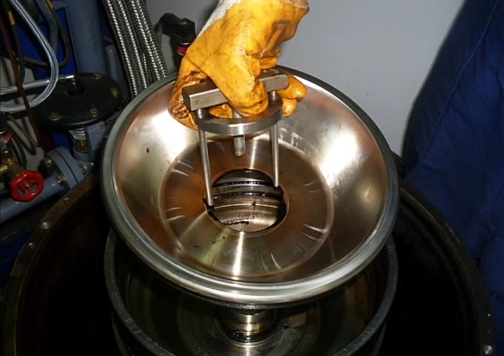 Marine Sea Time: PROCEDURE FOR OVERHAULING PURIFIER ON BOARD SHIP