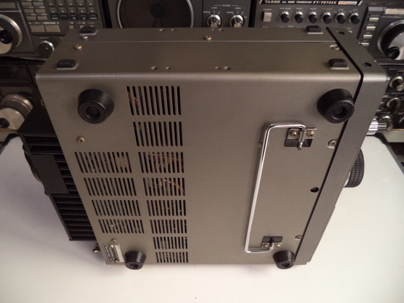 MEDAN RADIO: Trio TS-430S set-line (terjual)