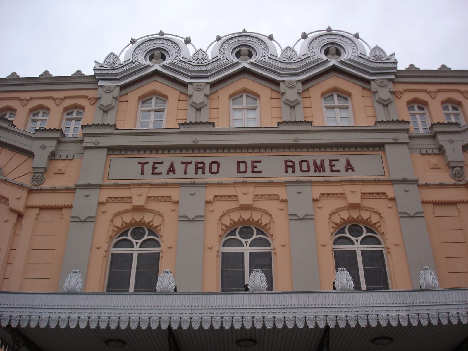 Recuerdos viajeros. Blogspot.com: TEATRO DE ROMEA