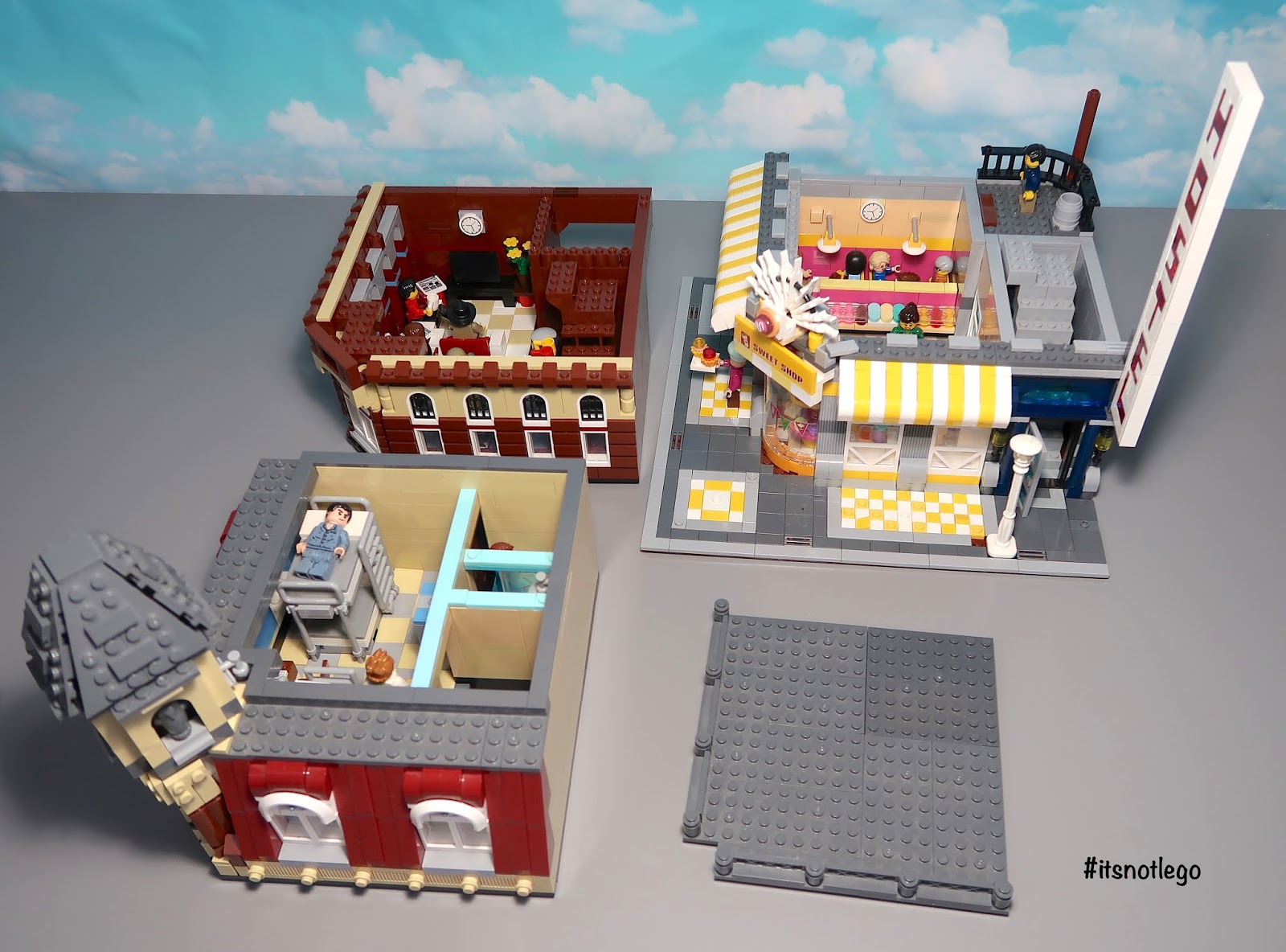Lego Cafe Corner Interior