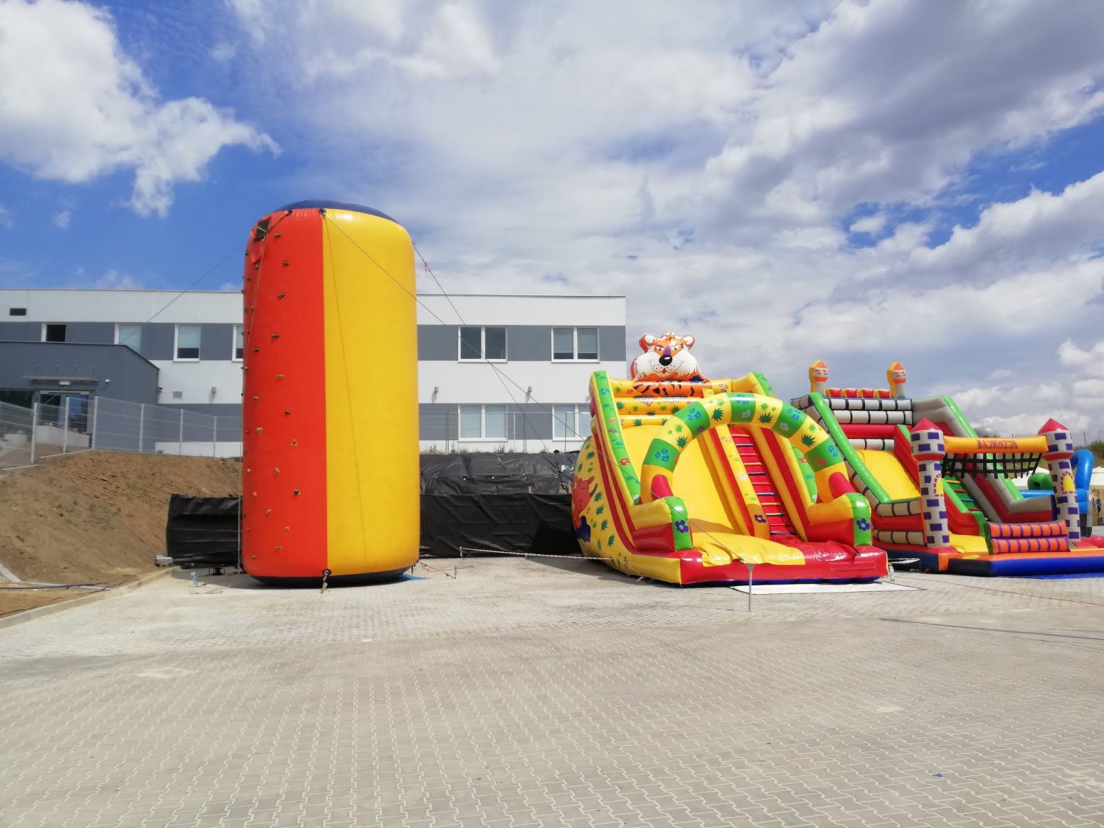 Event Junior Dmuchańce Wrocław,Świdnica,Bielawa, Zjeżdżalnie, Zamki ...