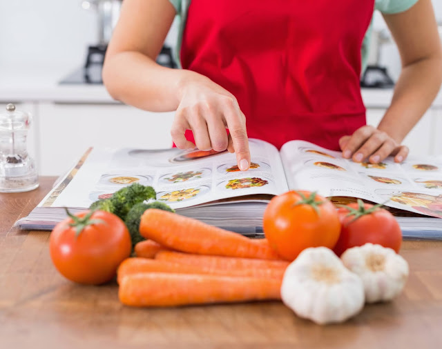 Beginners Guide to Meal Planning: 6 Time Saving and Money Saving Tips