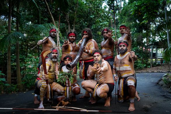 The Holiday and Travel Magazine: Jingeri (Hello) to the Year of ...