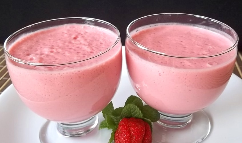 Danoninho caseiro fácil - Apenas 4 ingredientes - Amando Cozinhar