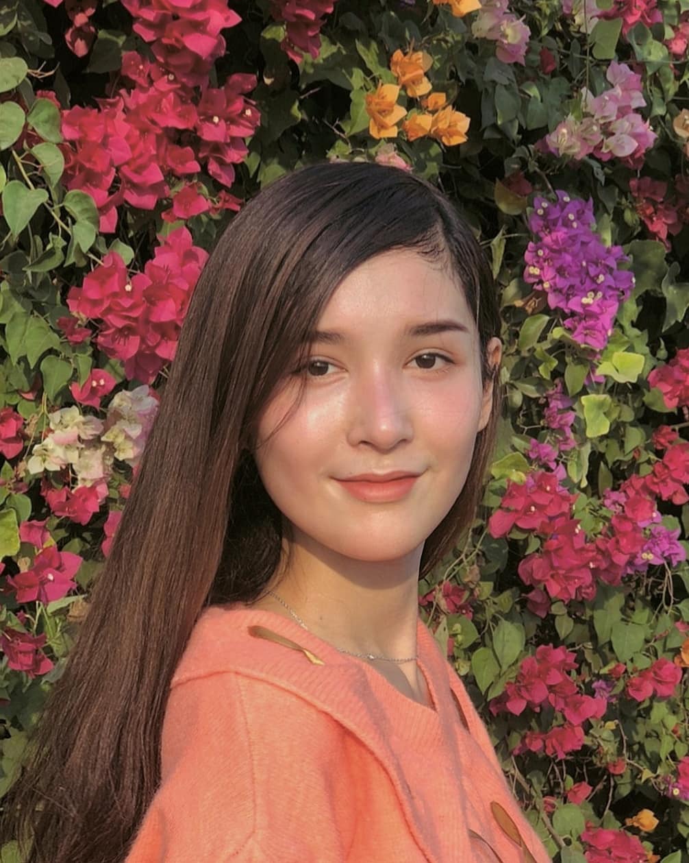 Benz Thipsuda – Most Beautiful Thailand Trans Girl - TG Beauty