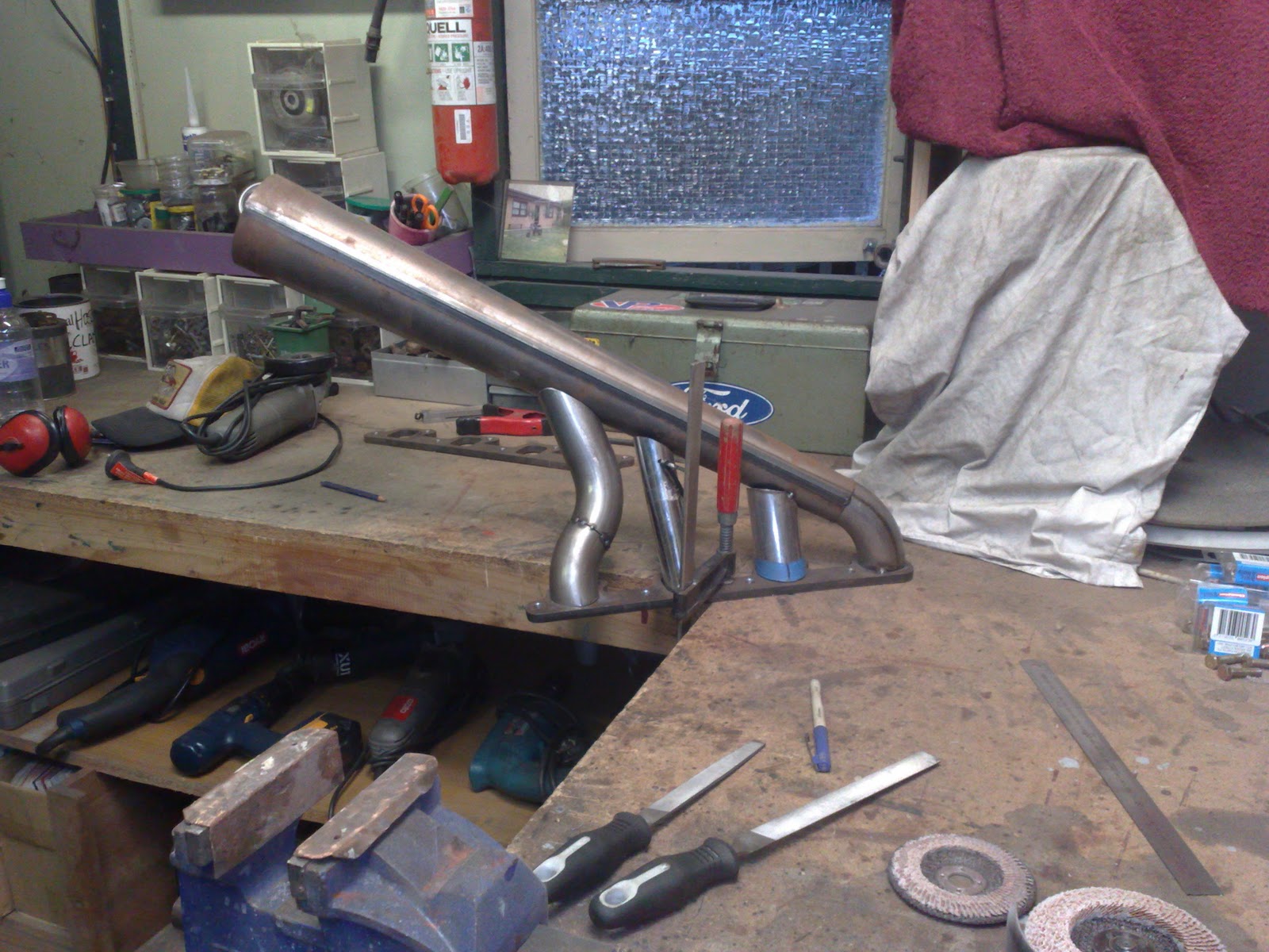 1930 Ford Model A Coupe build up: Lake Pipes...12/02/11