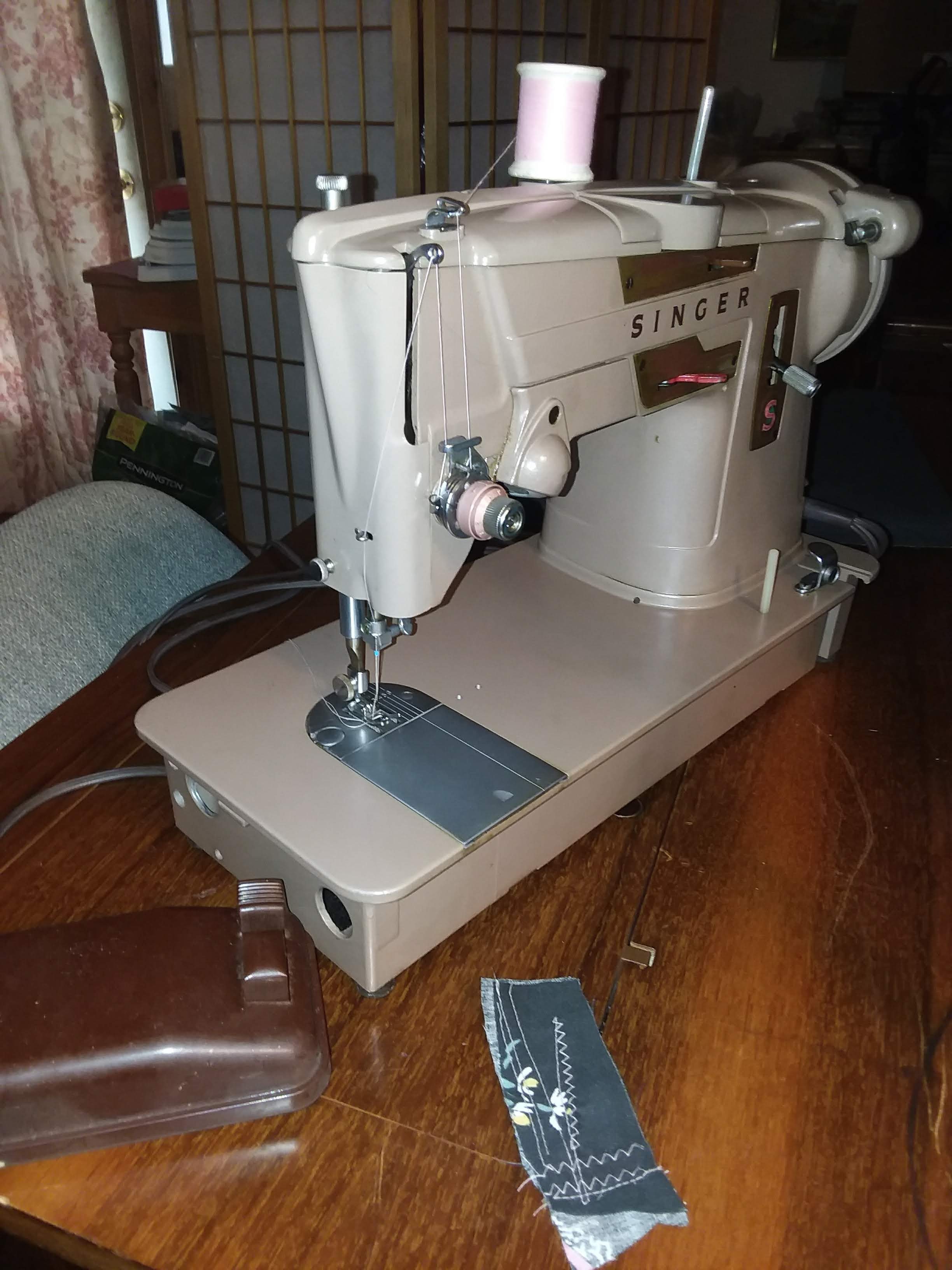 Singer 328K Zigzag Sewing Machine with cams
