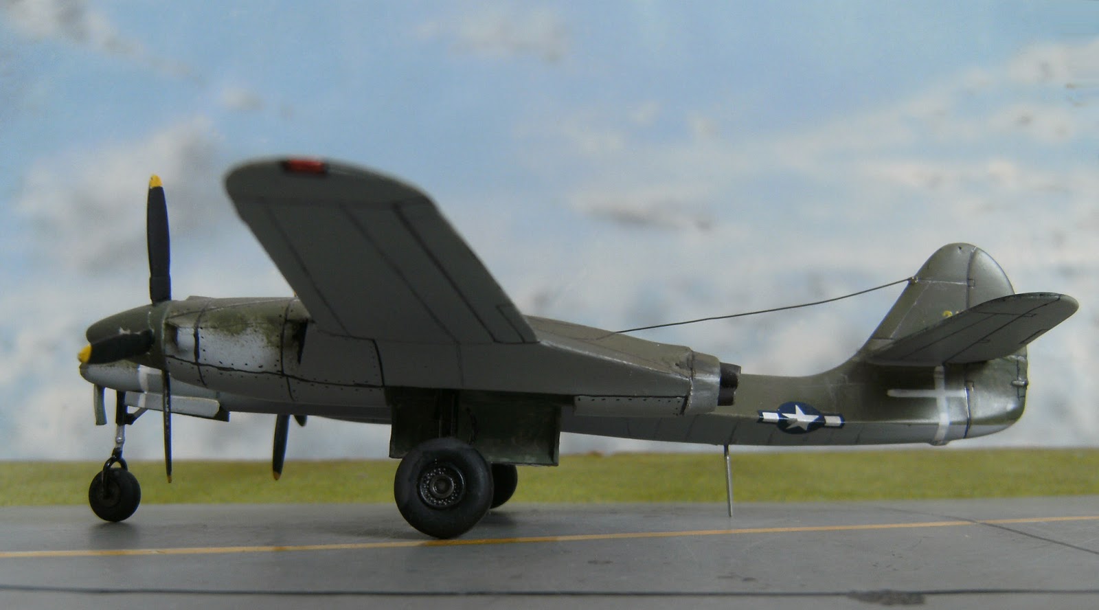 Happyscale-Modellbau: McDonnell XP-67 Bat - Anigrand resin-kit 1/72