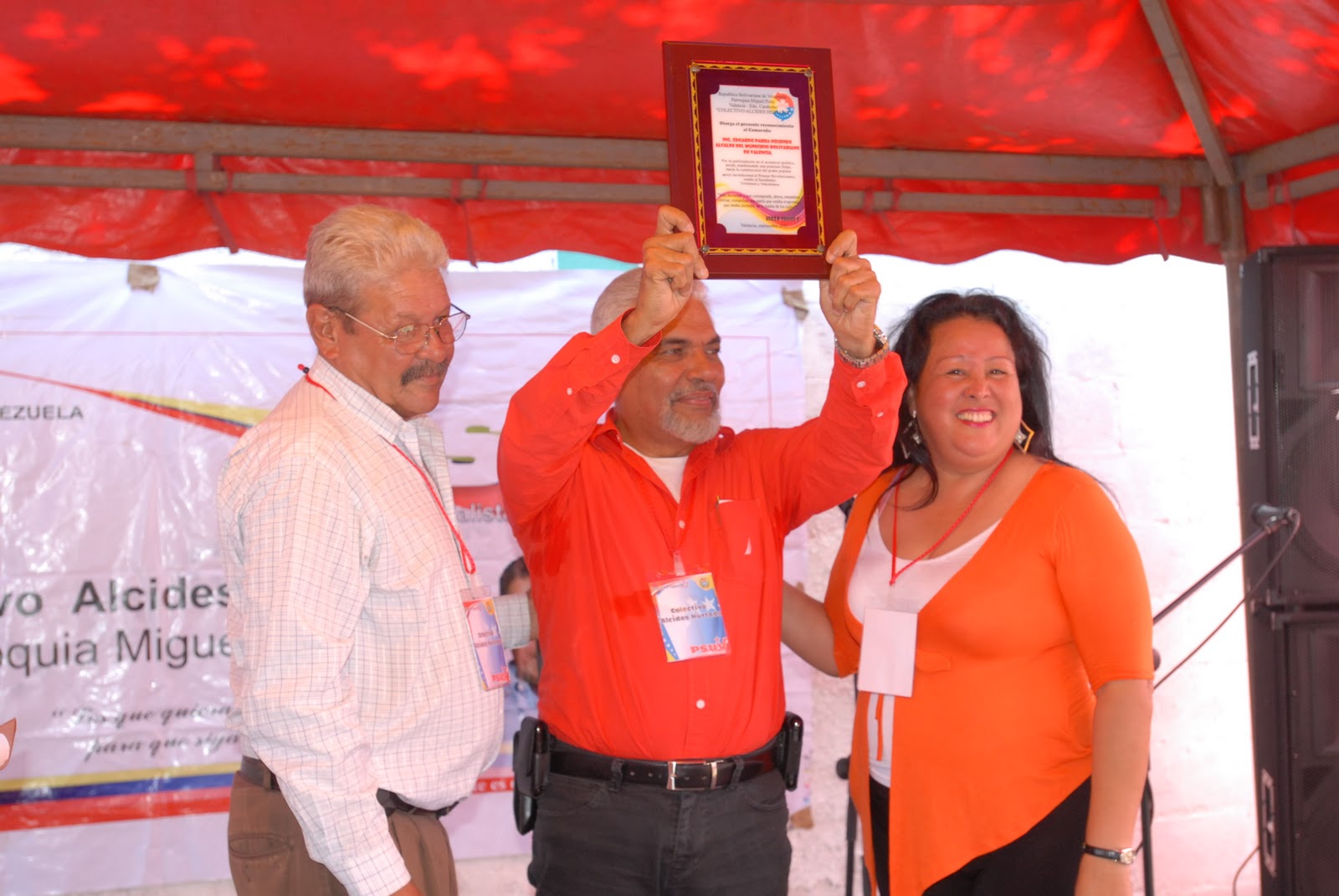 LA COMUNIDAD AL DIA . COM - PRENSA . -: La entrega que se efectúo ...