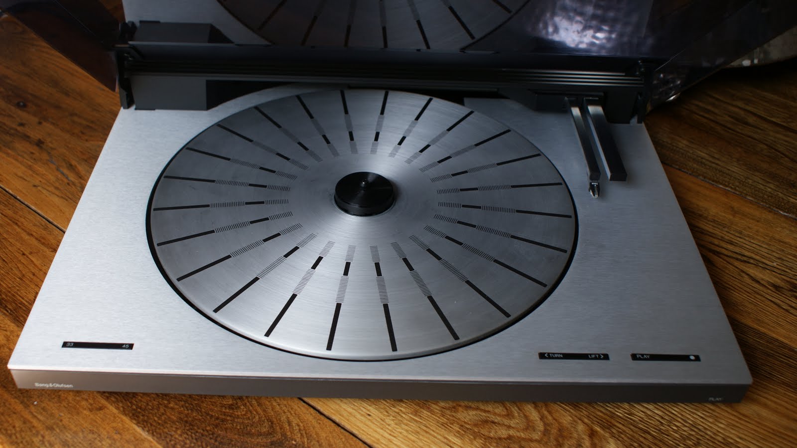 VINTAGE SOUND: BeoGram TX 2 Bang & Olufsen